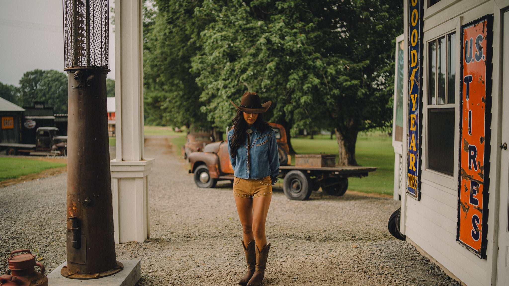 Women's Western Shirts | Stylish Cowgirl Blouses